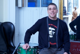 Darren Lyons // Press